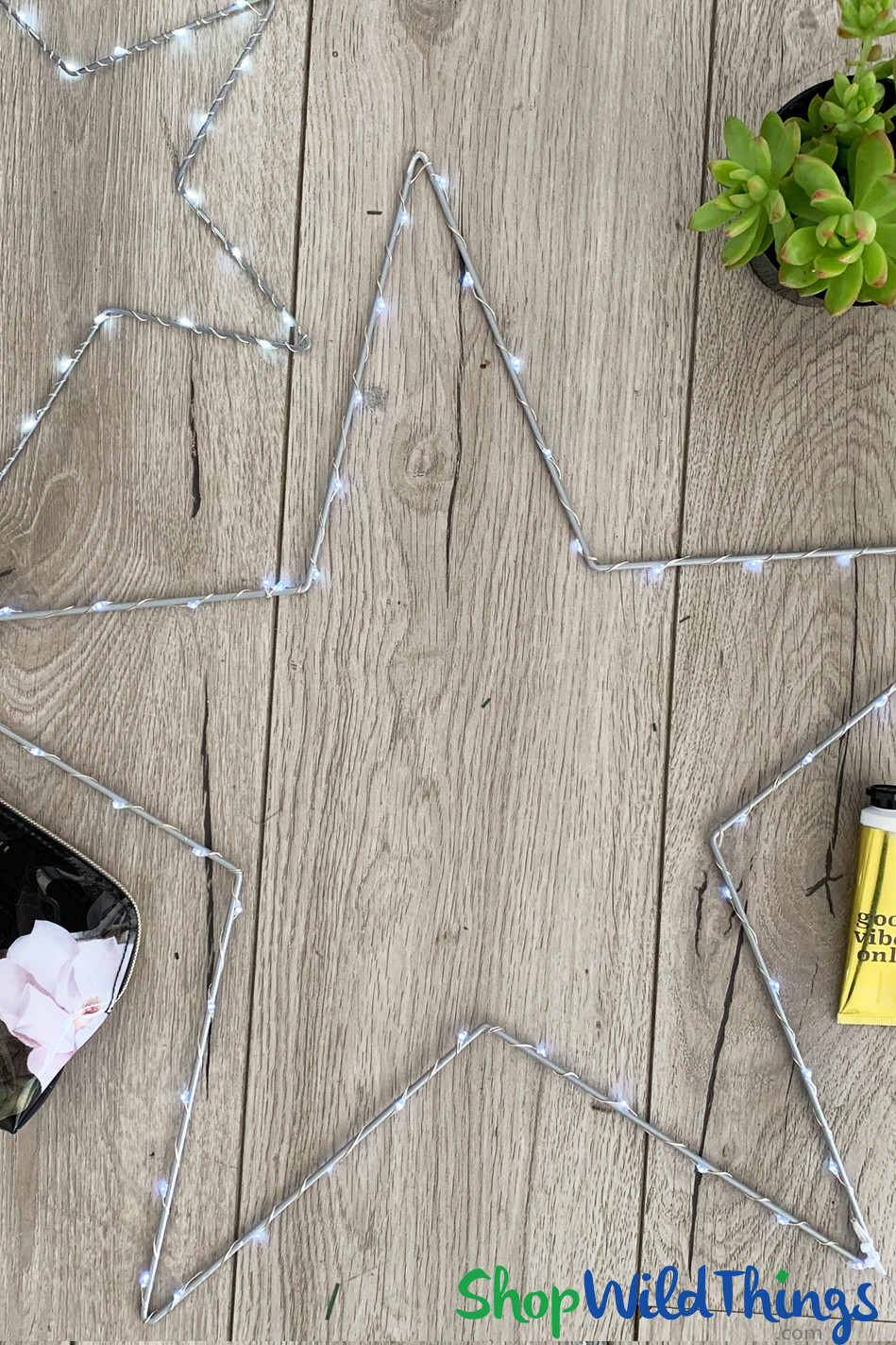 23" Hanging LED Star Frame | Lightweight Lighted Decoration ...