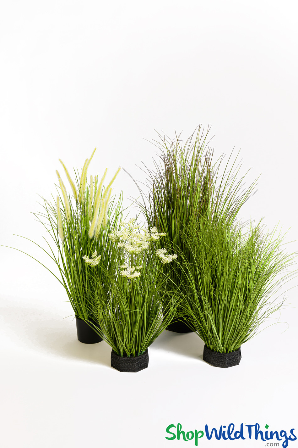 Artificial Potted Lifelike Cassian Fountain Grass in Round Planter, 22 ...
