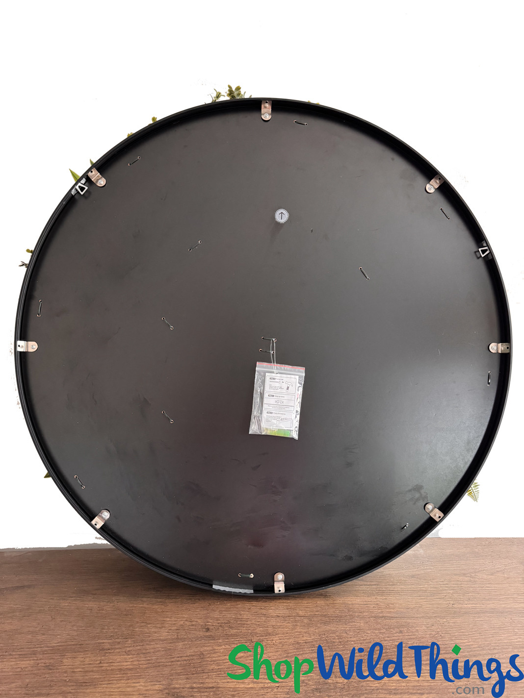 Round Greenery Wall Black Metal Frame Decoration 31 1/2" Diameter