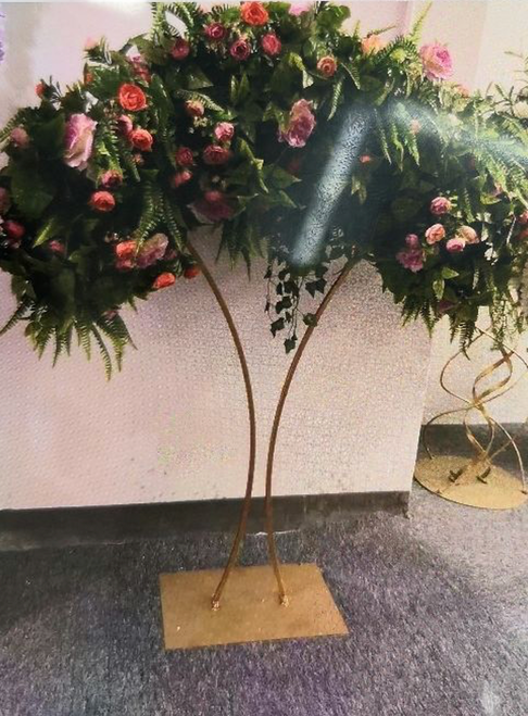 Elegant White Floral Riser for Weddings & Events | Metal Arch Frame ...