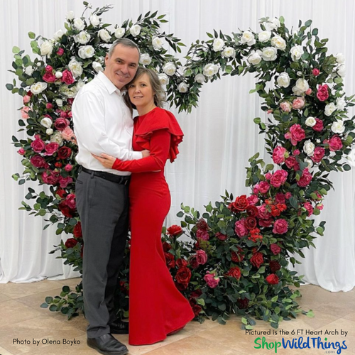 8Ft Tall Gold Heart Arch Frame | Freestanding Geometric Arbor ...