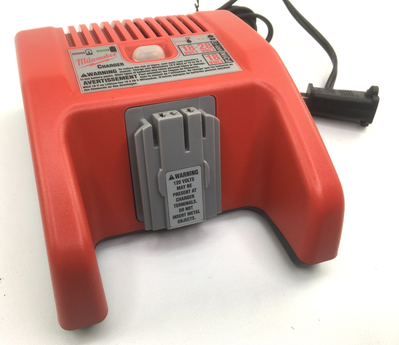 Milwaukee 48-59-2818 Li-Ion / NiCd Charger 18V-28V M18 M28