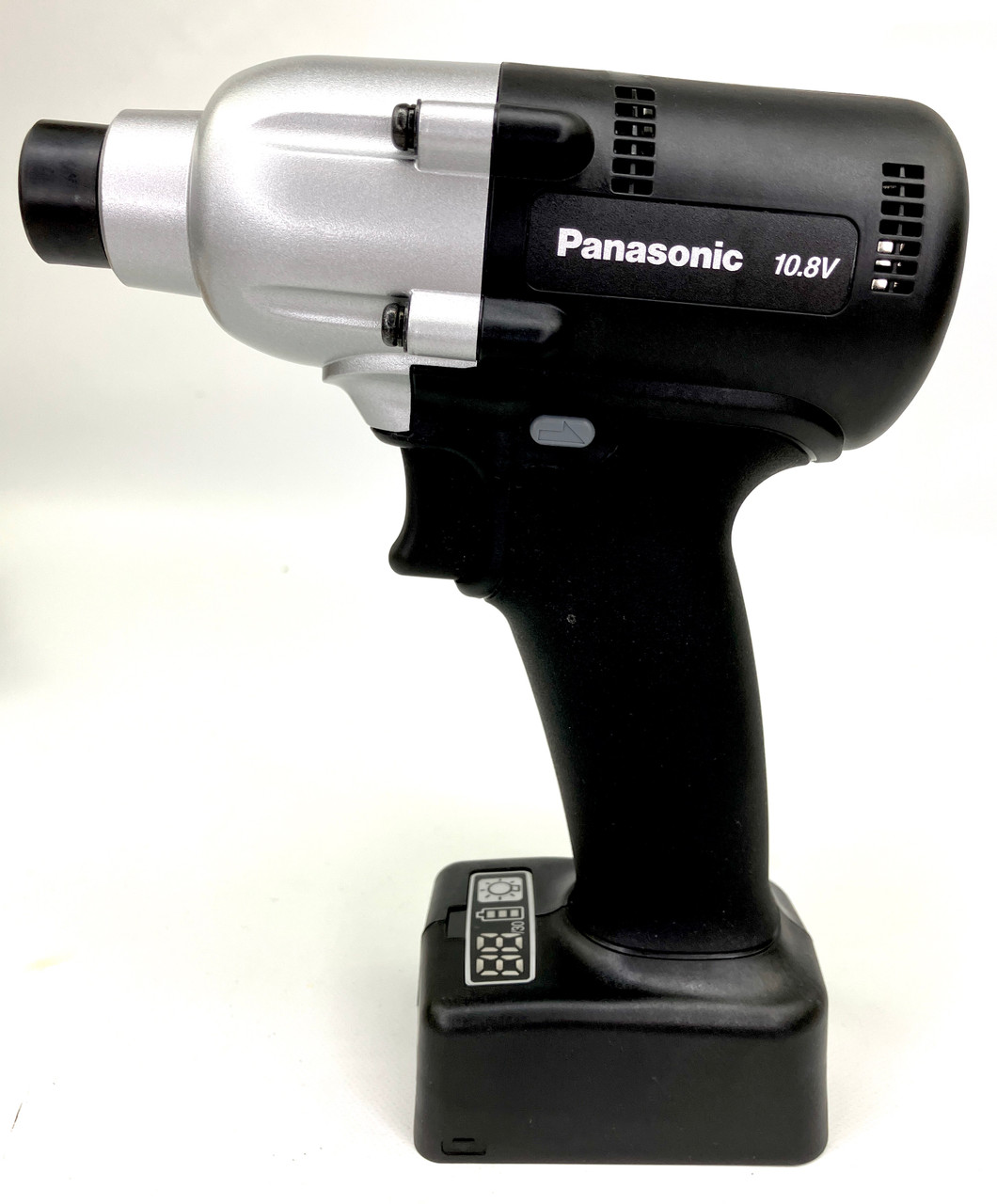 Panasonic EYFLA5A Pulse 10.8V 1/4" Impact Driver 6-30Nm-New