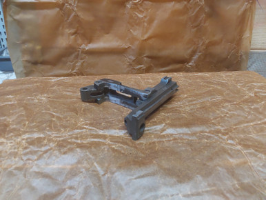 MAG 58 bolt with links