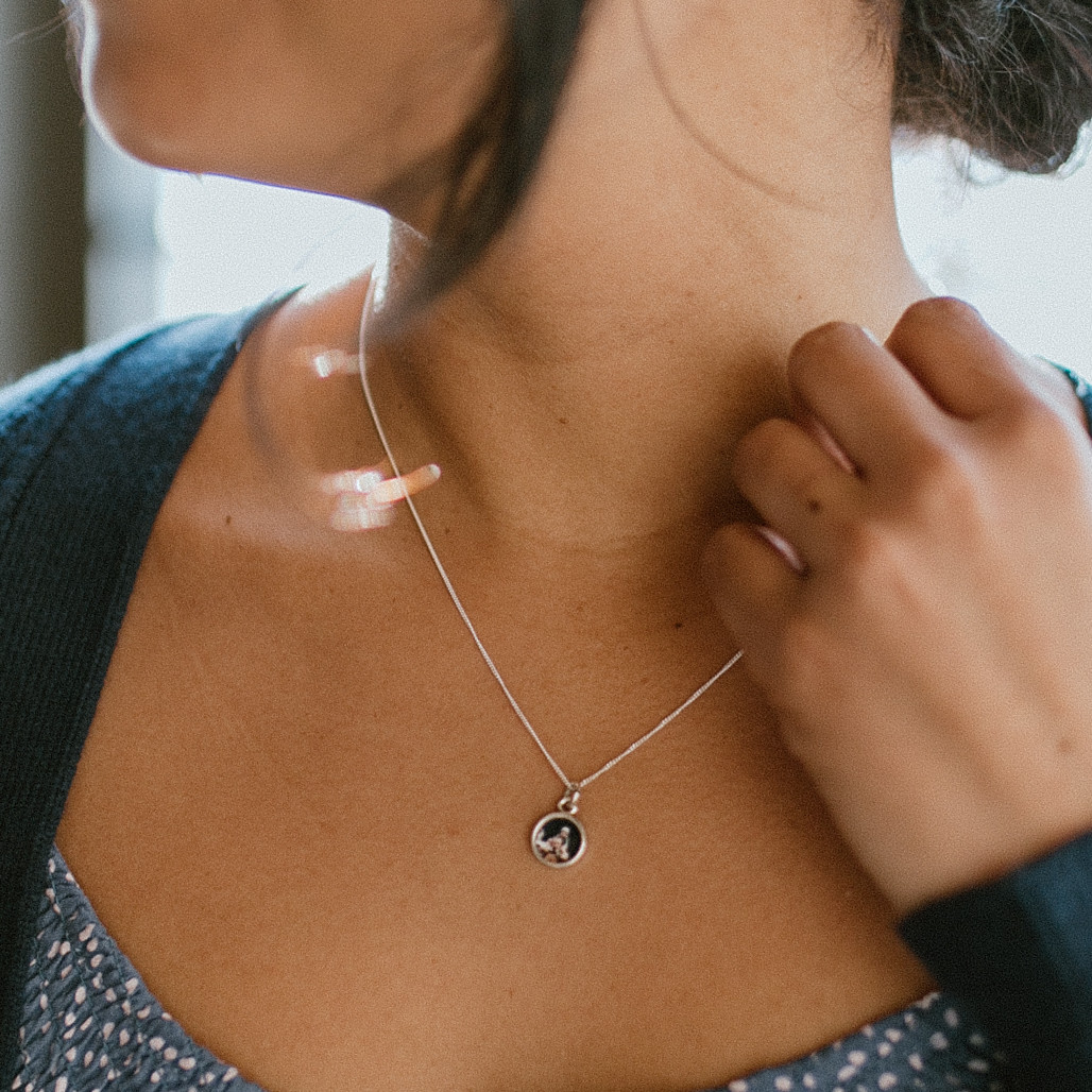 Little Locket with Custom Picture Inside | thelocketsisters