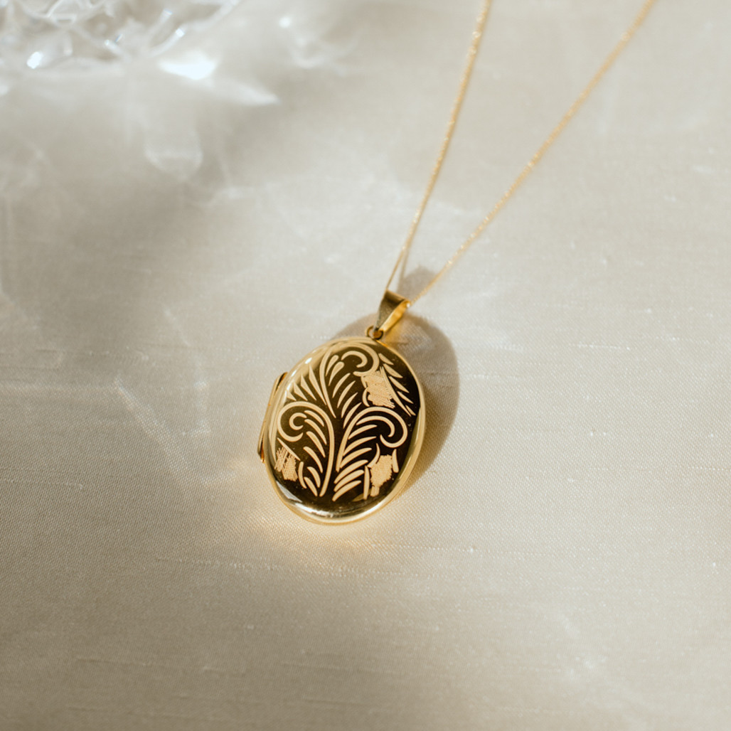 Custom Heirloom Lockets with One or Multiple Photos | The Locket Sisters