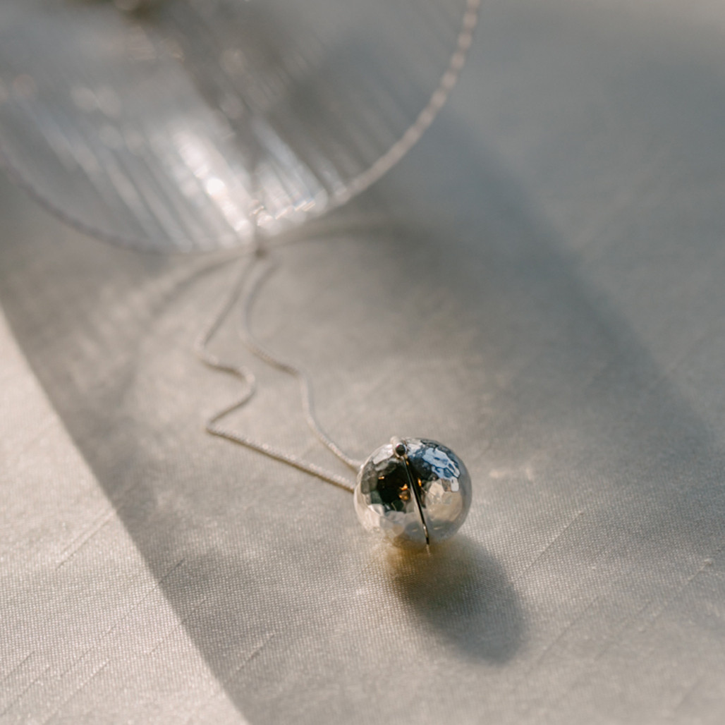 Modern and Classic Custom Lockets with Photos and Pictures Inside Done ...