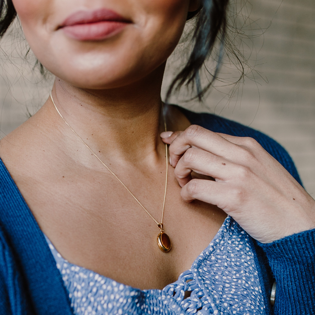 Custom Heirloom Lockets with One or Multiple Photos | The Locket Sisters