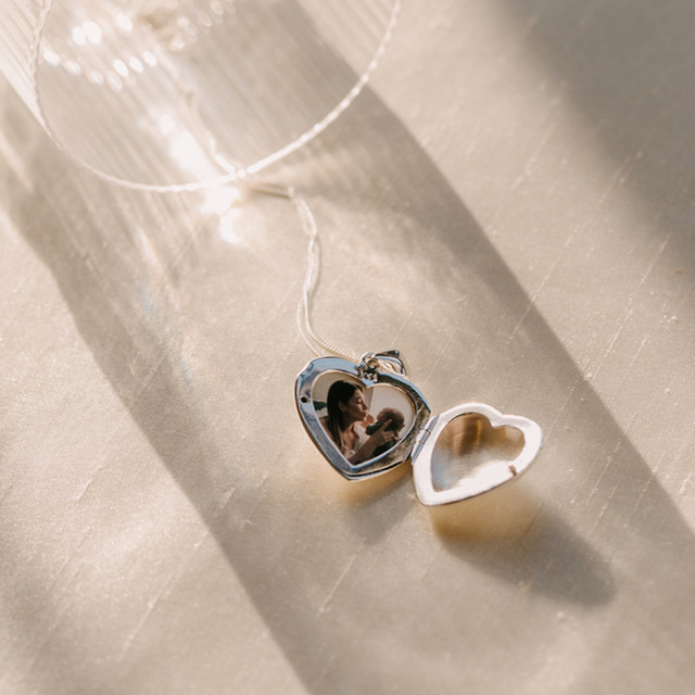 Modern and Classic Custom Lockets with Photos and Pictures Inside Done ...