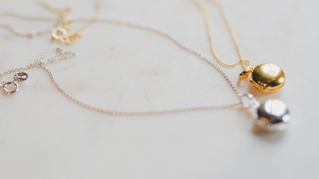 Modern and Classic Custom Lockets with Photos and Pictures Inside Done ...