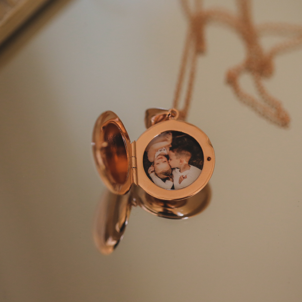 The Rose Gold Lillian Locket Necklace - Locket Sisters