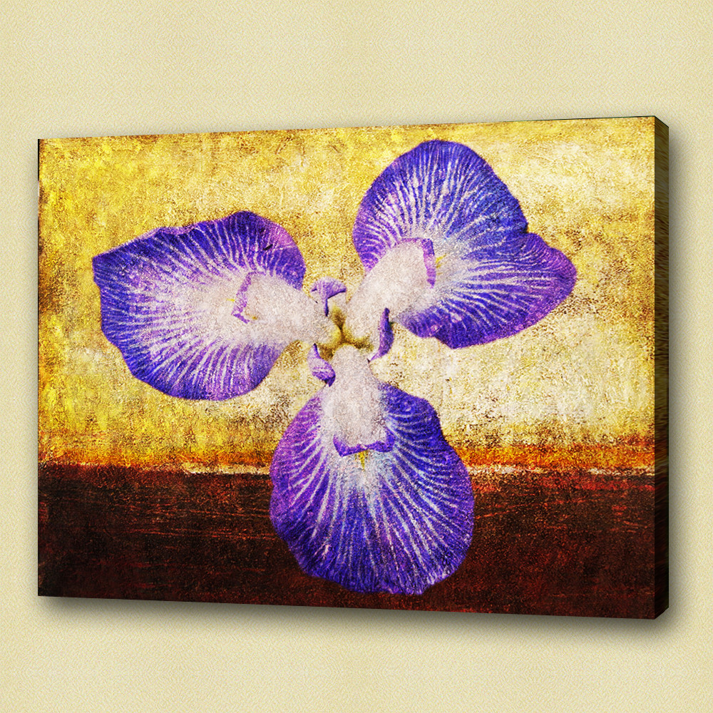 Buy Three Petal Flower by Community Artists Group@ Rs. 5790. Code ...
