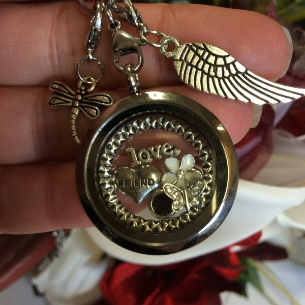 Friend Locket - Cleopatra Bling