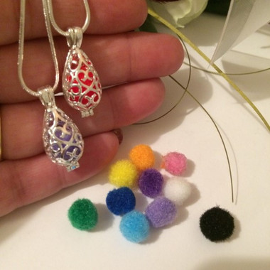 Aromatherapy Oil Diffuser Teardrop Necklace - Cleopatra Bling