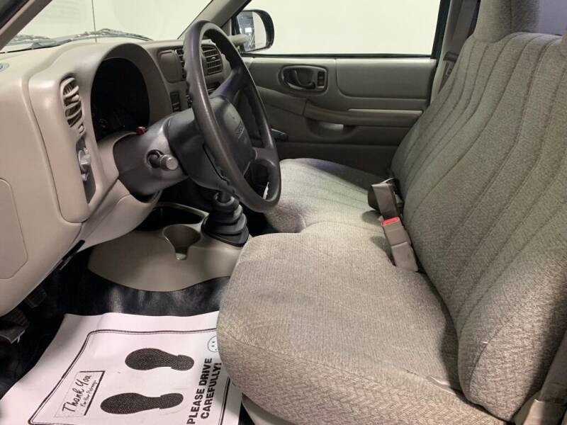 C1029 1998 Chevy S10 and 1996-1998 Isuzu Hombre High Back Bench Seat ...
