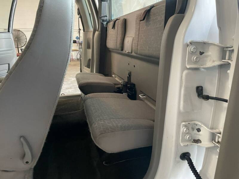 C1107 2004-2012 Chevy Colorado and GMC Canyon XCab Rear Jump Seats