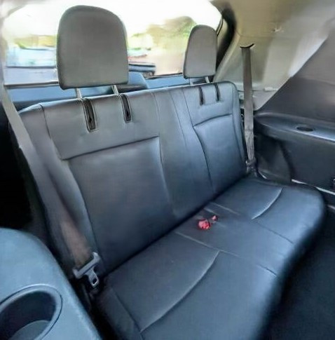 T982 2008-2010 Toyota Highlander 3rd Row Solid Bench Seat