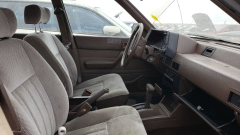 SU5 1987-1990 Subaru GL Wagon Front and Rear Seat Set. Front Buckets ...