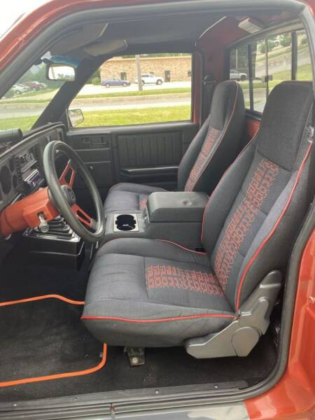 C1044 2002-2005 Chevy S10, GMC S15 and Sonoma X-Cab 60/40 Split Seat ...