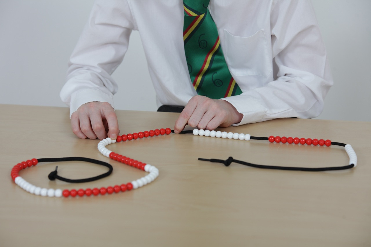 Bead Strings to 100 - Every Educaid