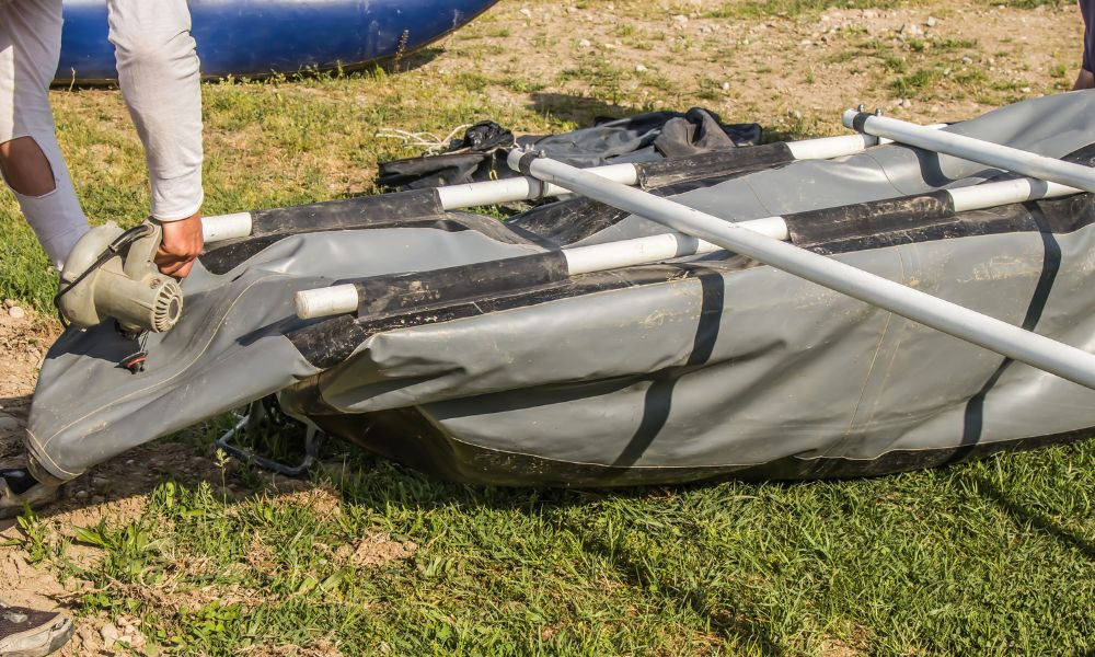 Inflatable Catamaran vs. Inflatable Boat: Which Is Better? - RJ Nautical