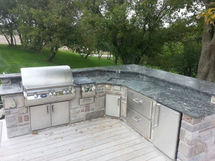 Big Ridge Outdoor Kitchens
