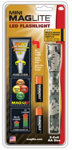Maglite 2 AA Digital Camo LED w/ Holster - JB Outman