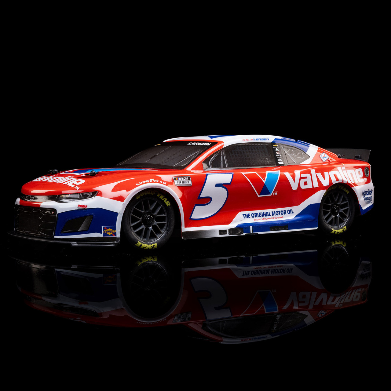 Losi 1/12 NASCAR RC Racecar Kyle Larson No. 5 Valvoline 2025 Chevrolet ...