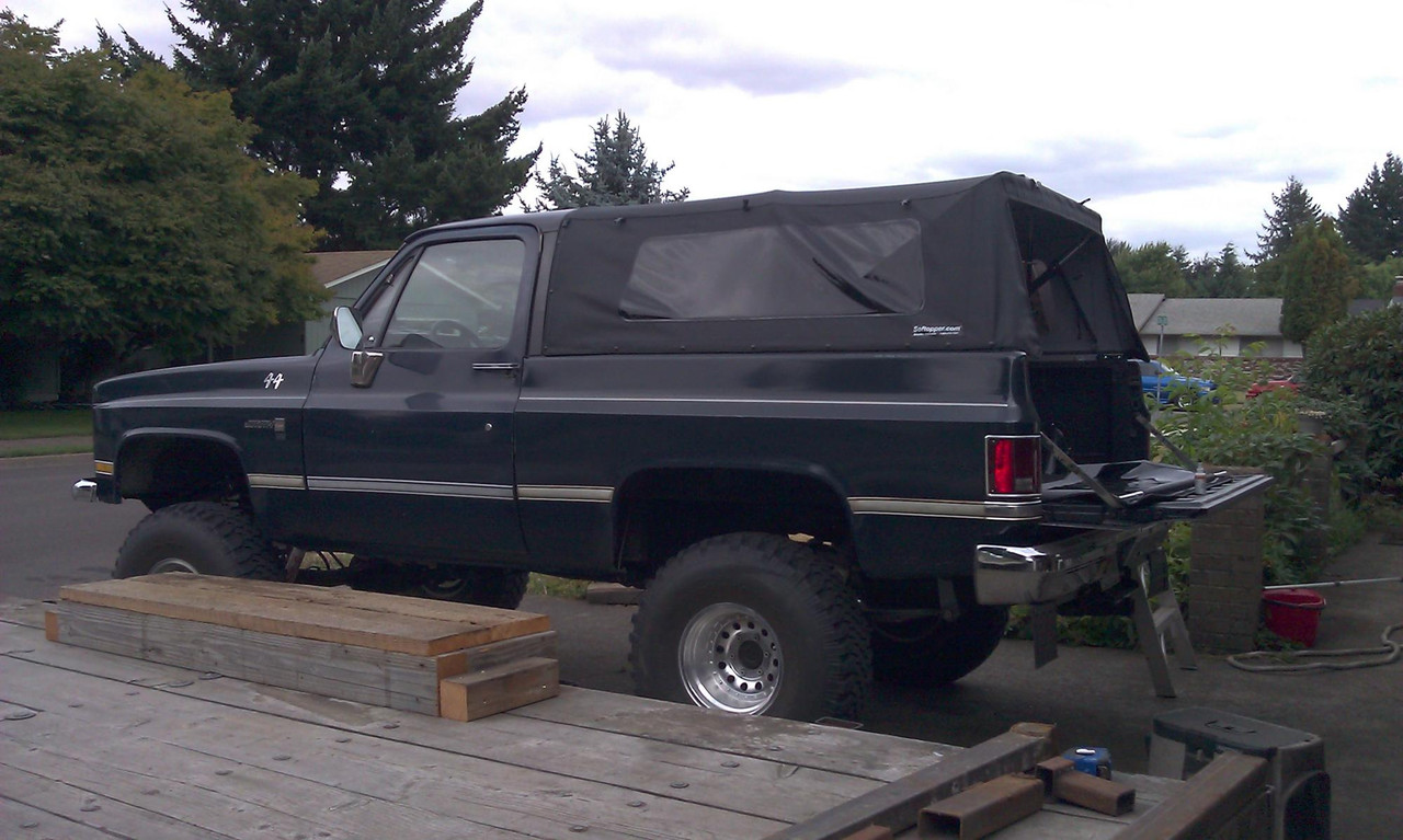 1973-1991 Chevrolet K5 Blazer Soft Tops, Truck Bed Caps & Camper Shells ...