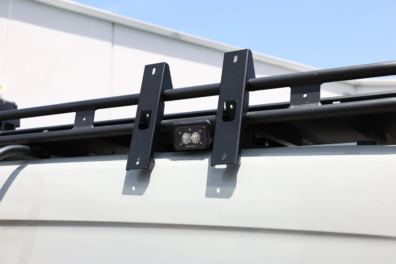Roof Rack MaxTrax Adapter - Universal | Aluminess
