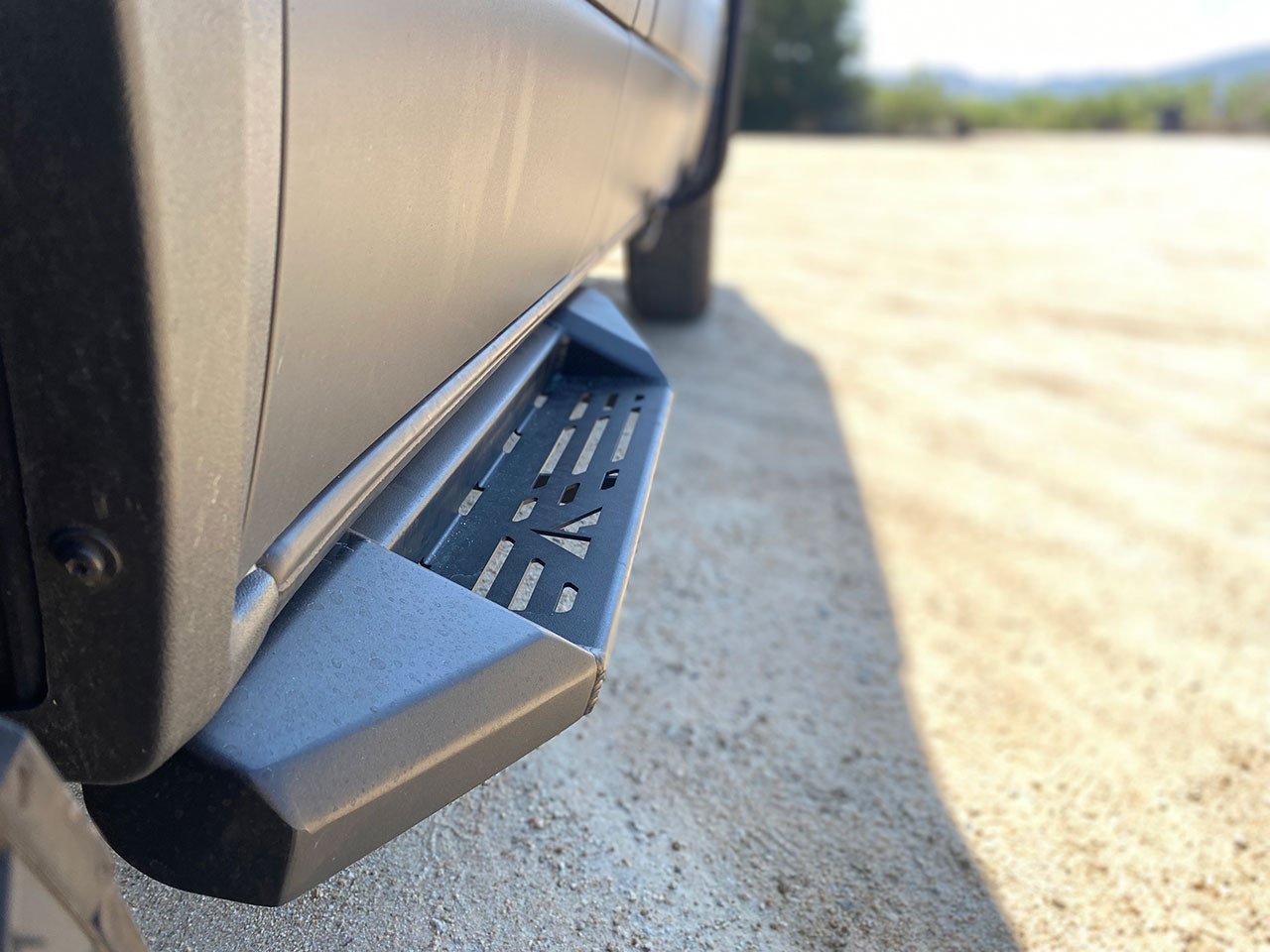 Sprinter Touring Side Steps | 2007-2025 | Aluminess