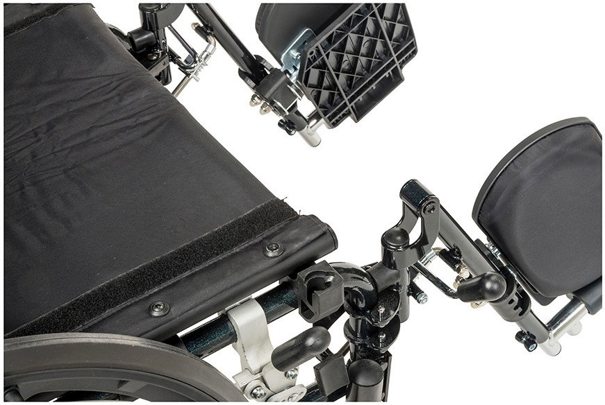 Drive Viper Plus GT Lightweight Wheelchair with Universal Armrests