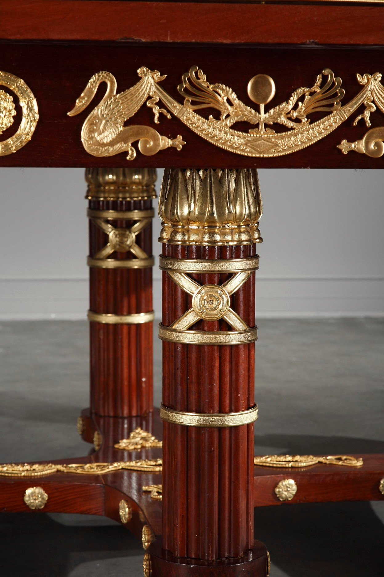 Ensemble de mobilier de style Empire