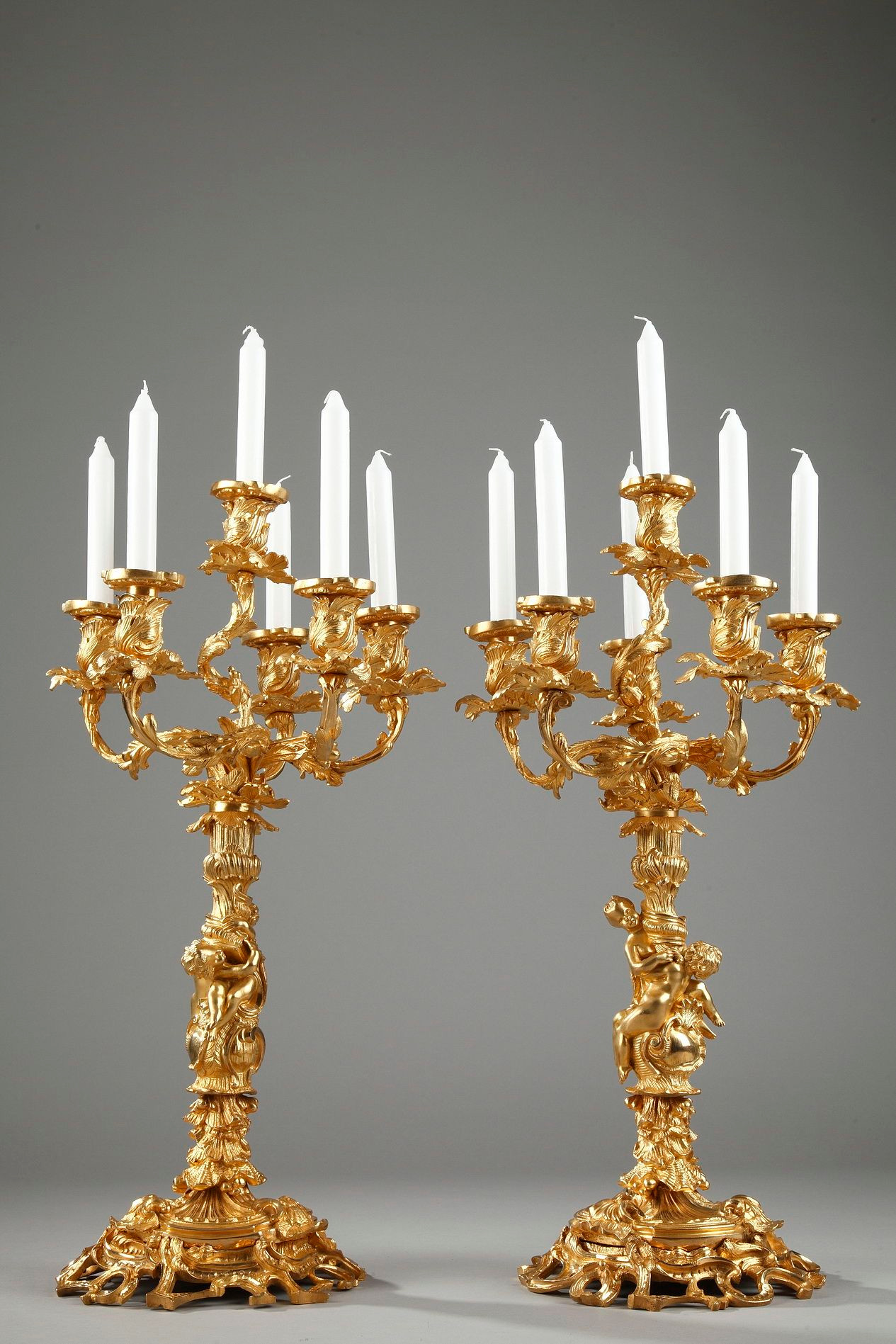PAIRE DE CANDELABRES AVEC ENFANTS D'APRES UN MODELE DE JUSTE-AURELE ...