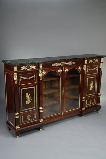 Important library attributed to the Krieger family, Paris