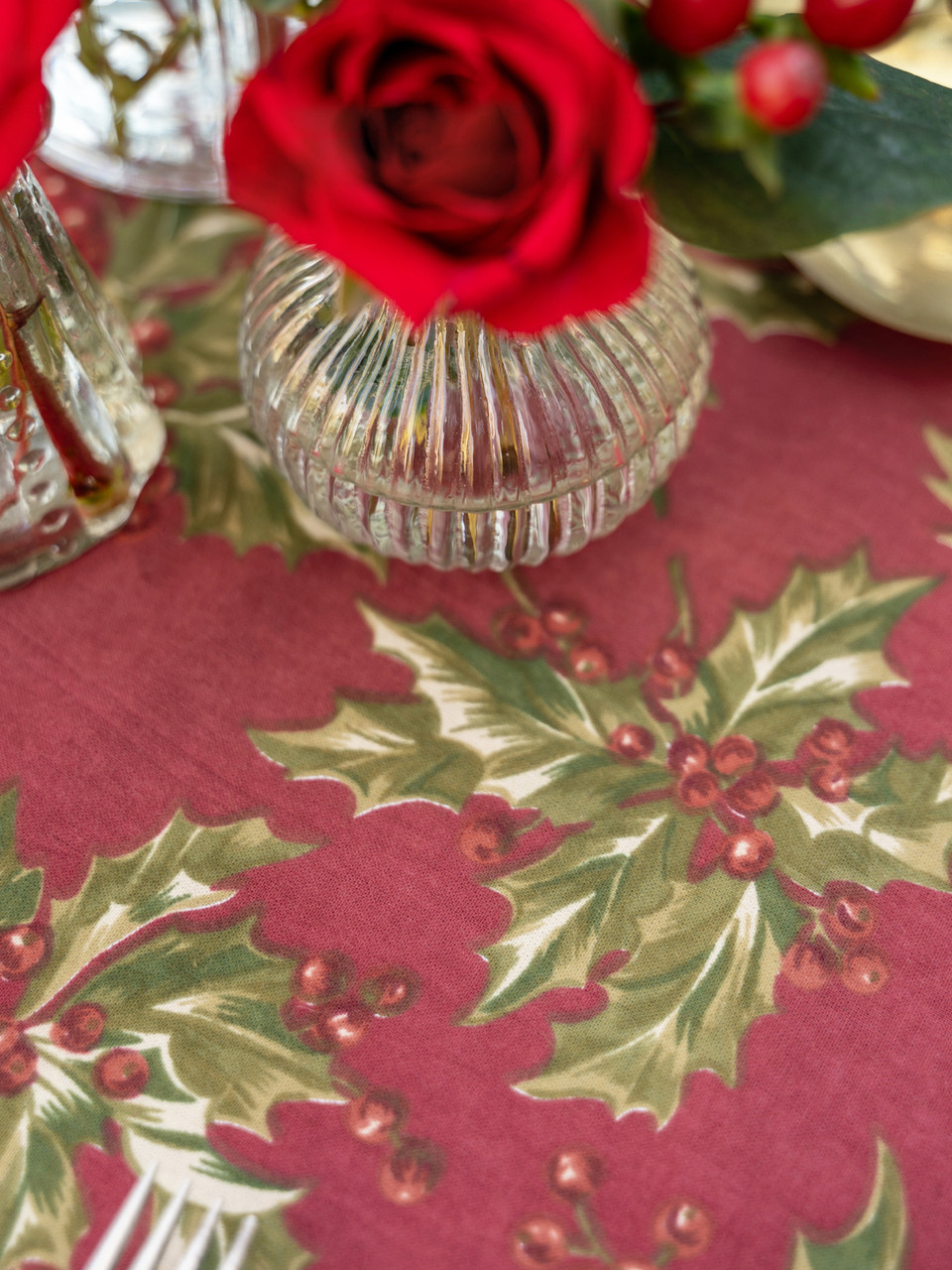Winterberry Tablecloth - Red | Shop Beautiful Designs by April Cornell