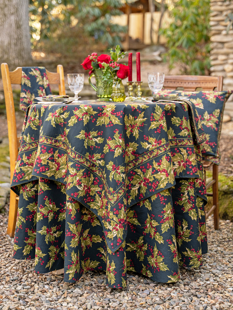 Winterberry Round Cloth - Black | Shop Beautiful Designs by April Cornell