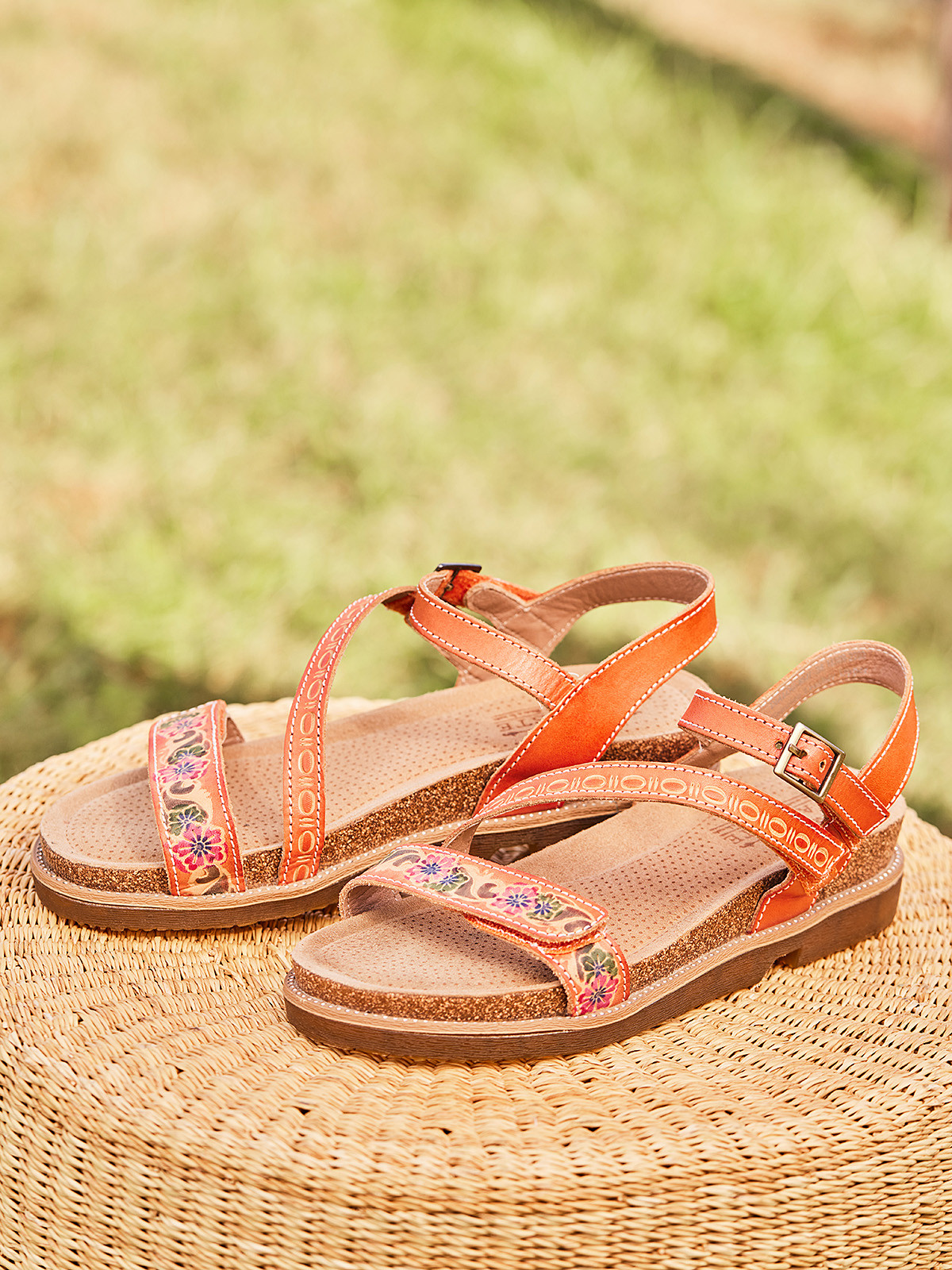 Dialog Sandal - Green | Shop Beautiful Designs by April Cornell