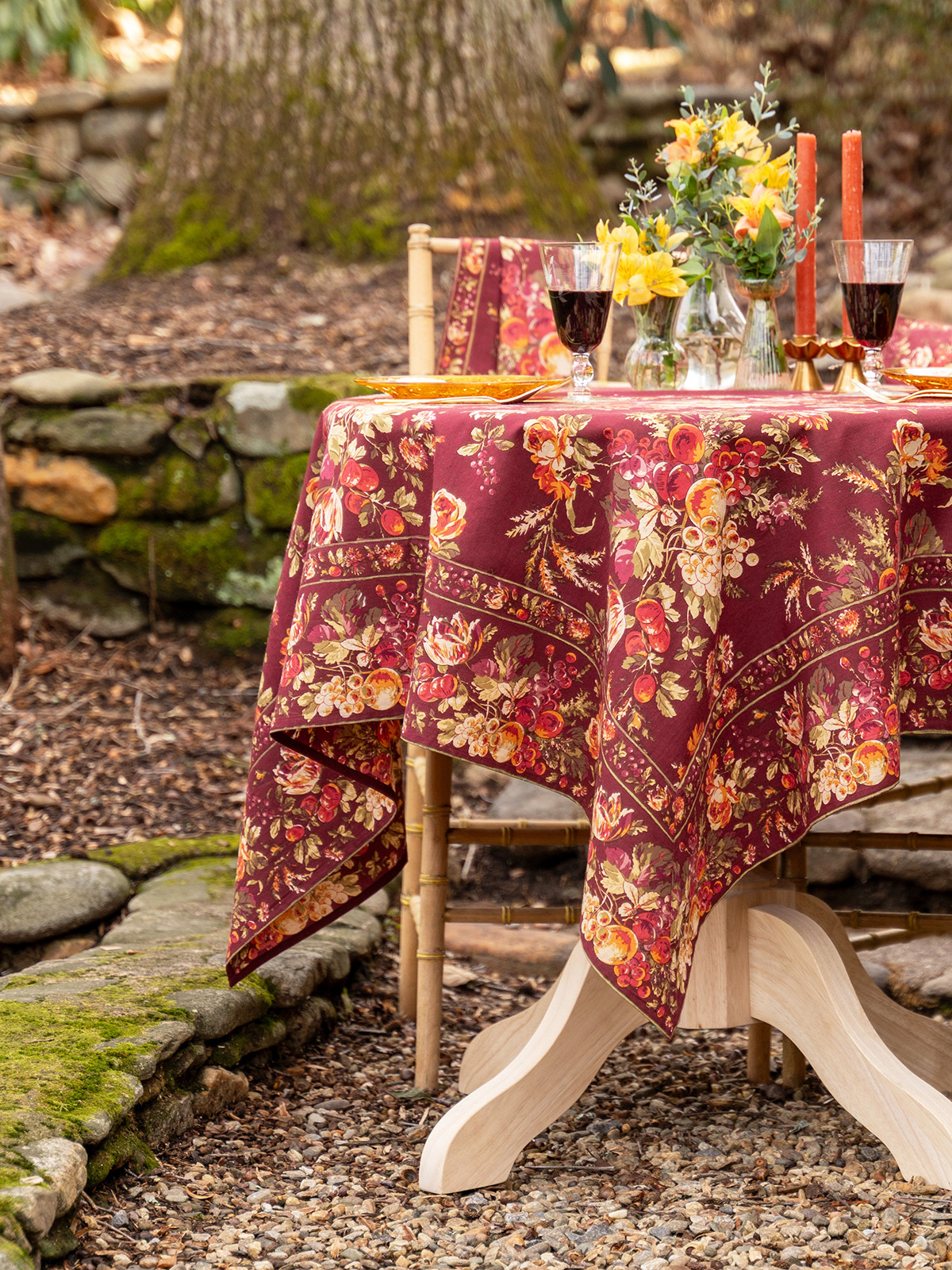 Tablecloths | April Cornell: Signature Table Linens