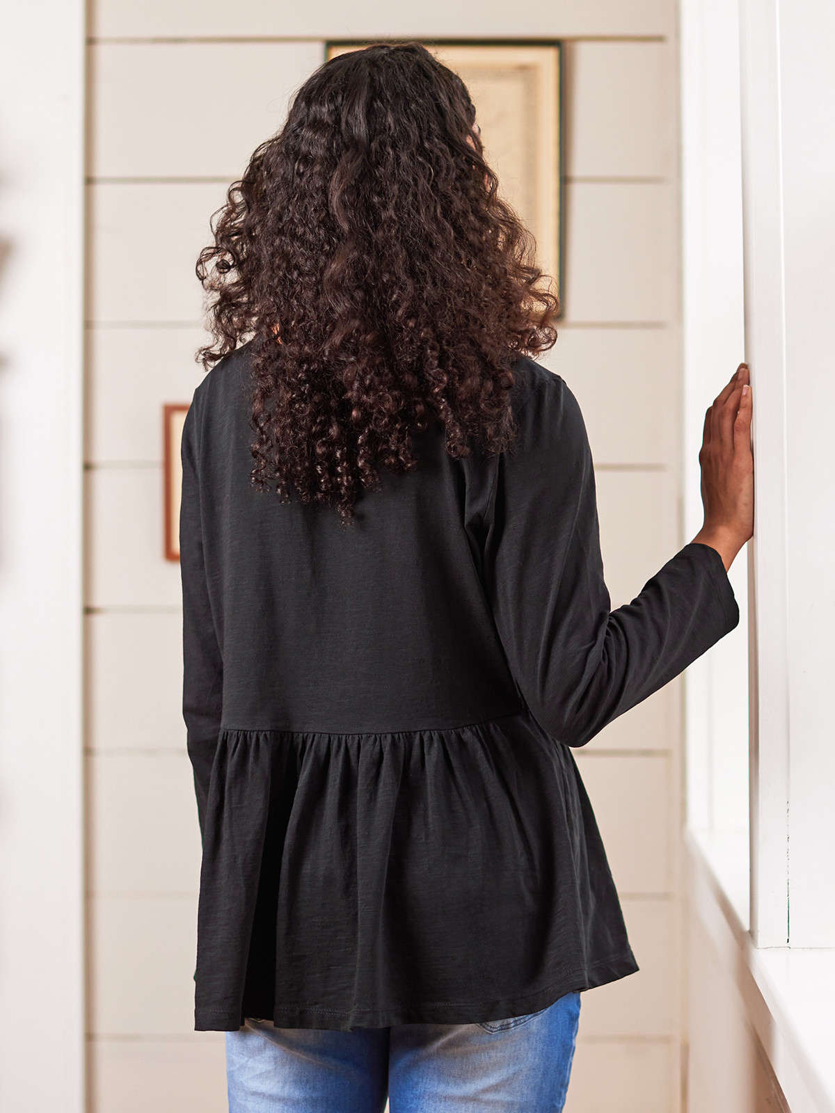 Market T-Shirt - Black | Shop Beautiful Designs by April Cornell