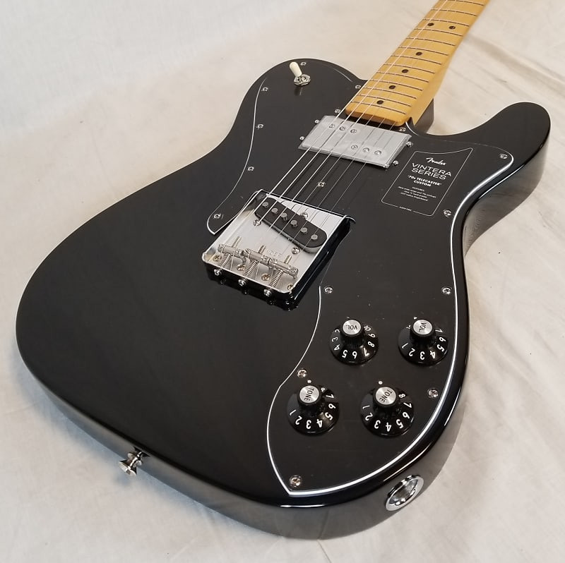 Fender Vintera '70s Telecaster Custom, Maple Fingerboard, Black, w/Gig ...