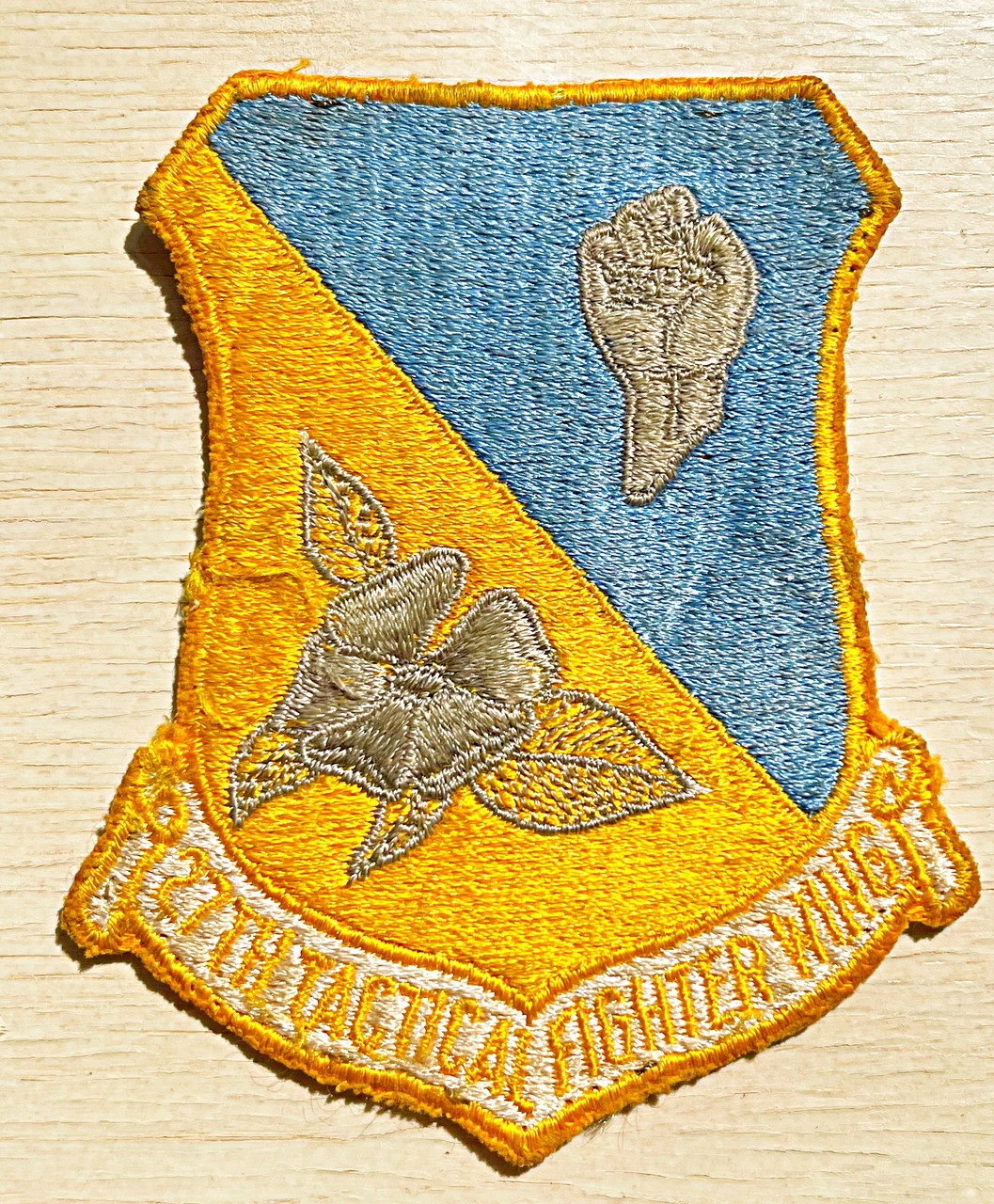 SOLD, Us Cold War 27th tactical fighter wing patch