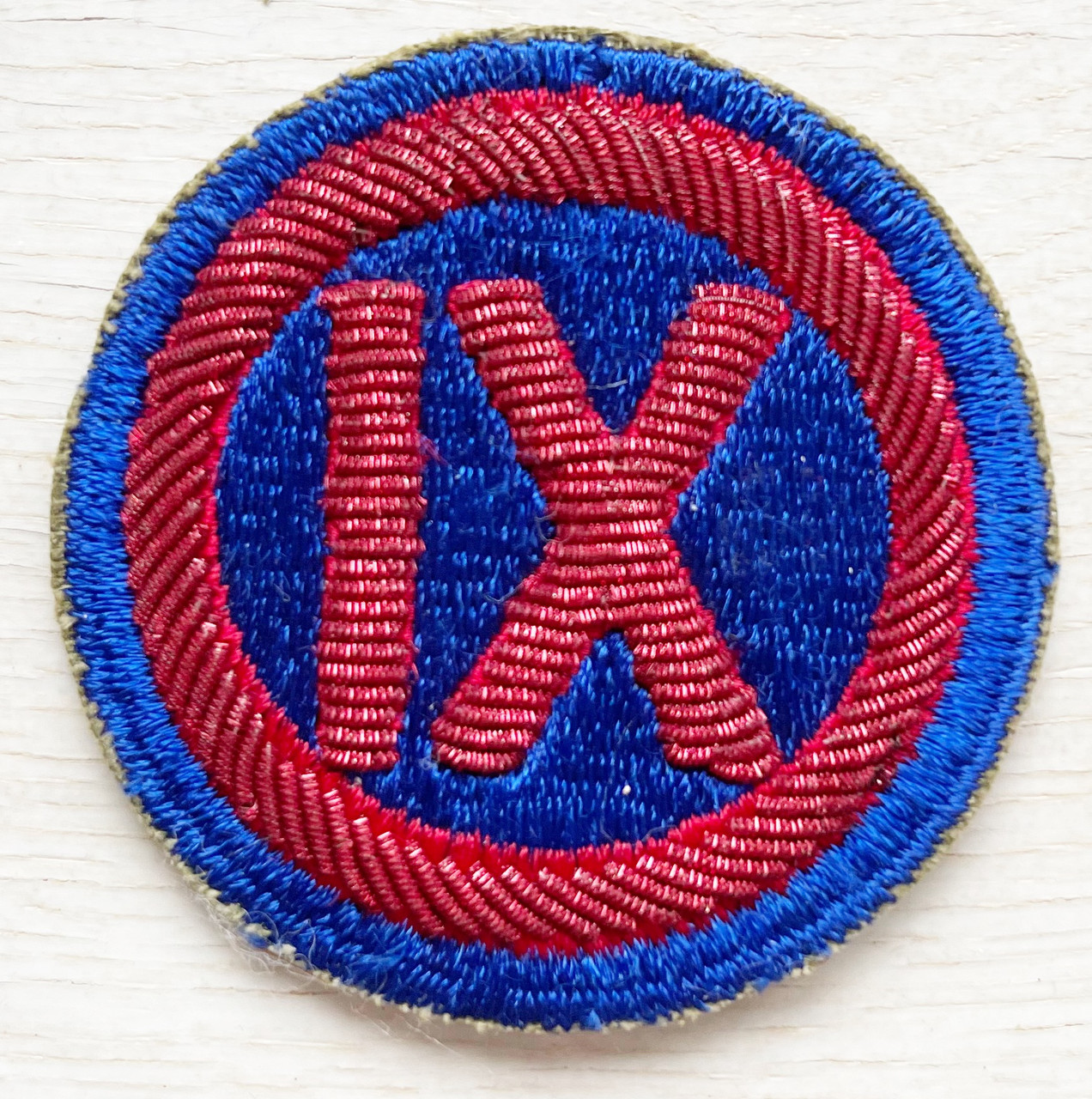 SOLD , Ww2 us 9th corps bullion patch
