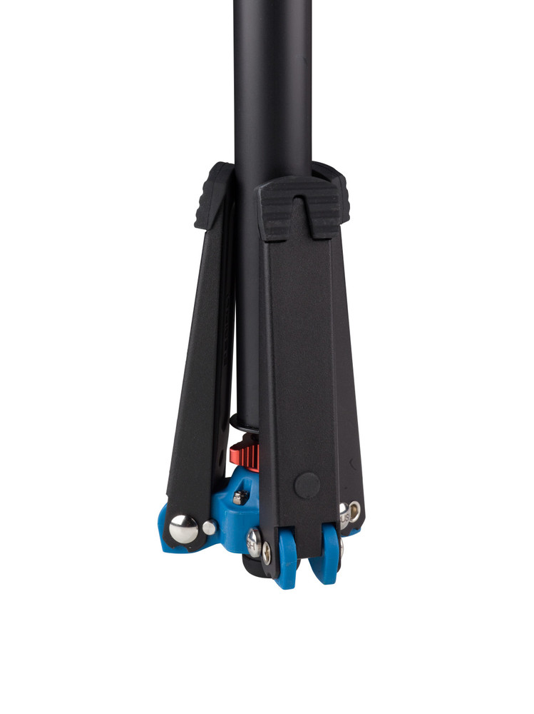 A38FD Classic Aluminum Monopod, Flip lock, S2PRO Head, 3 Leg Base | Benro
