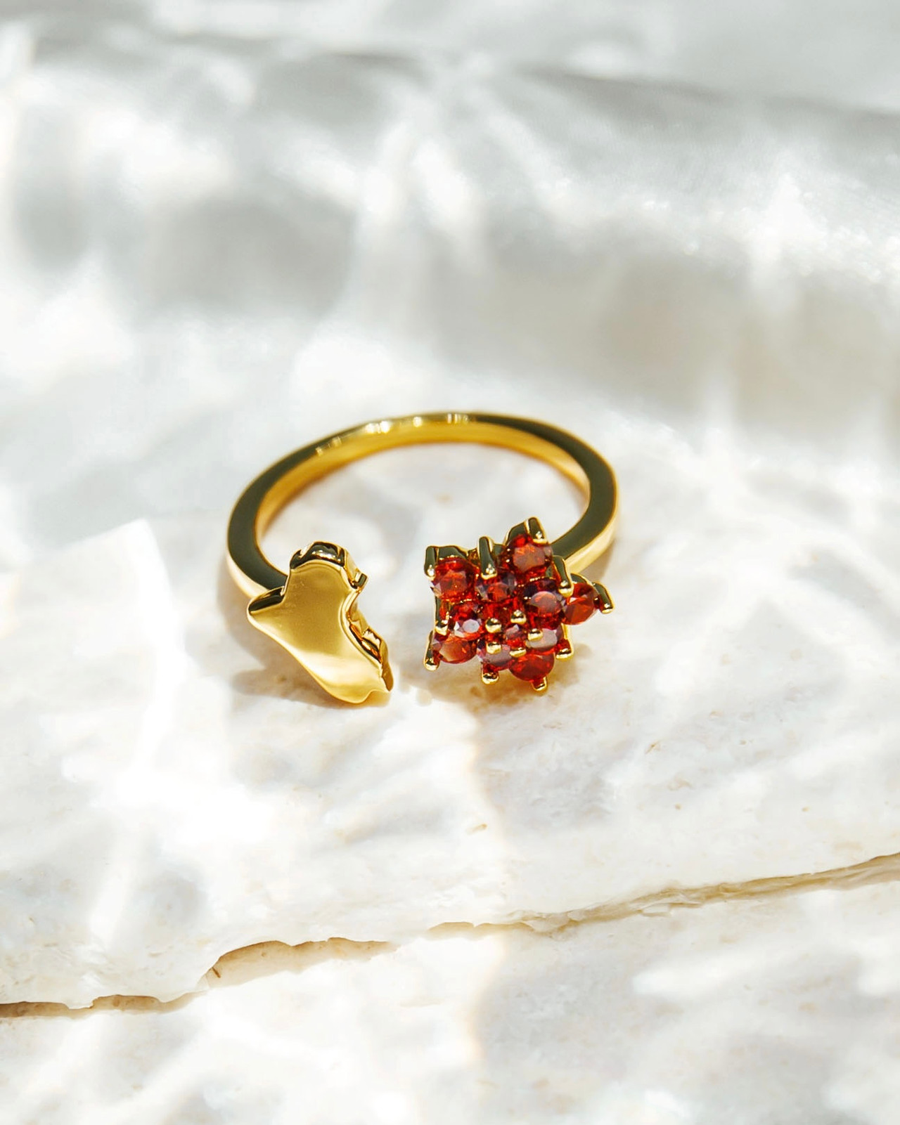 Palestine Watan Ring – Poppy Flowers, A Symbol of Resilience