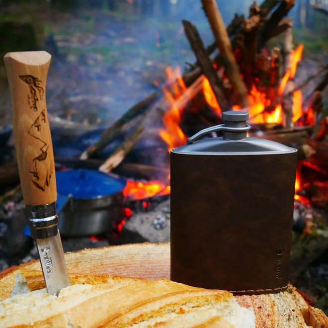 SilverAnt Titanium Hip Flask & Funnel 220ml | UK | Ultralight Outdoor Gear