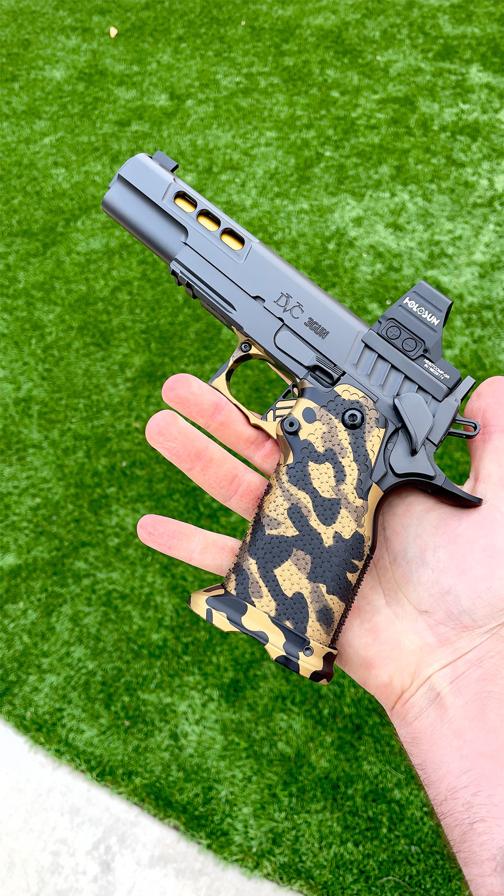 Extreme Shooters & Red Dirt USA 2011 Trigger