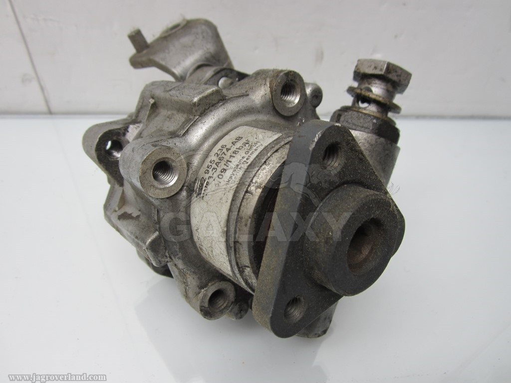 Control Module C2C35672 7W83-9D372-AA 07-21 Jaguar Fuel Pump Computer ECU