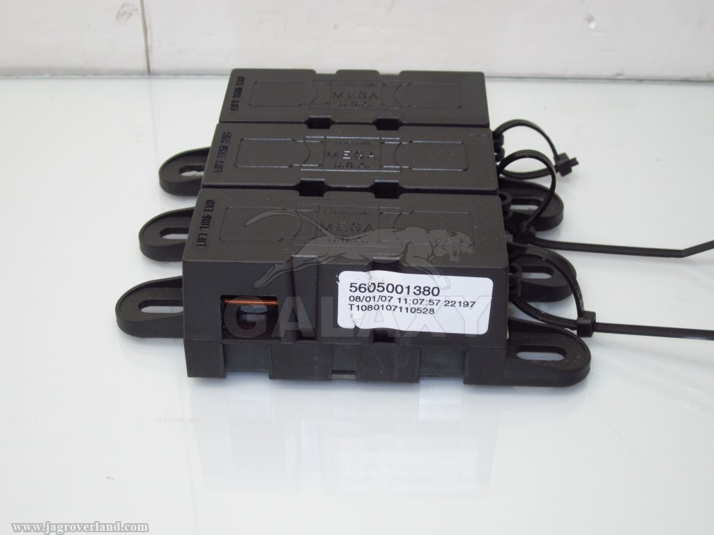 Control Module C2C35672 7W83-9D372-AA 07-21 Jaguar Fuel Pump Computer ECU