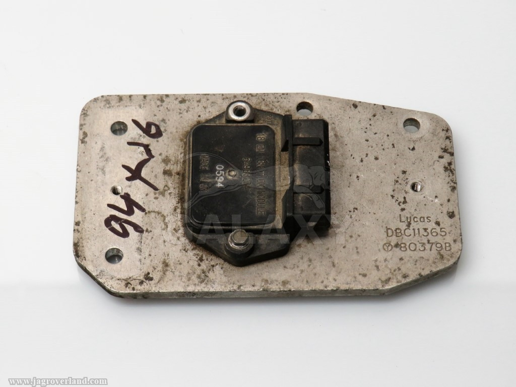 EGR Valve 00-10 Jaguar 4.0L 4.2L AJ88582 2W93-9E456-BB 135000-8102 ...